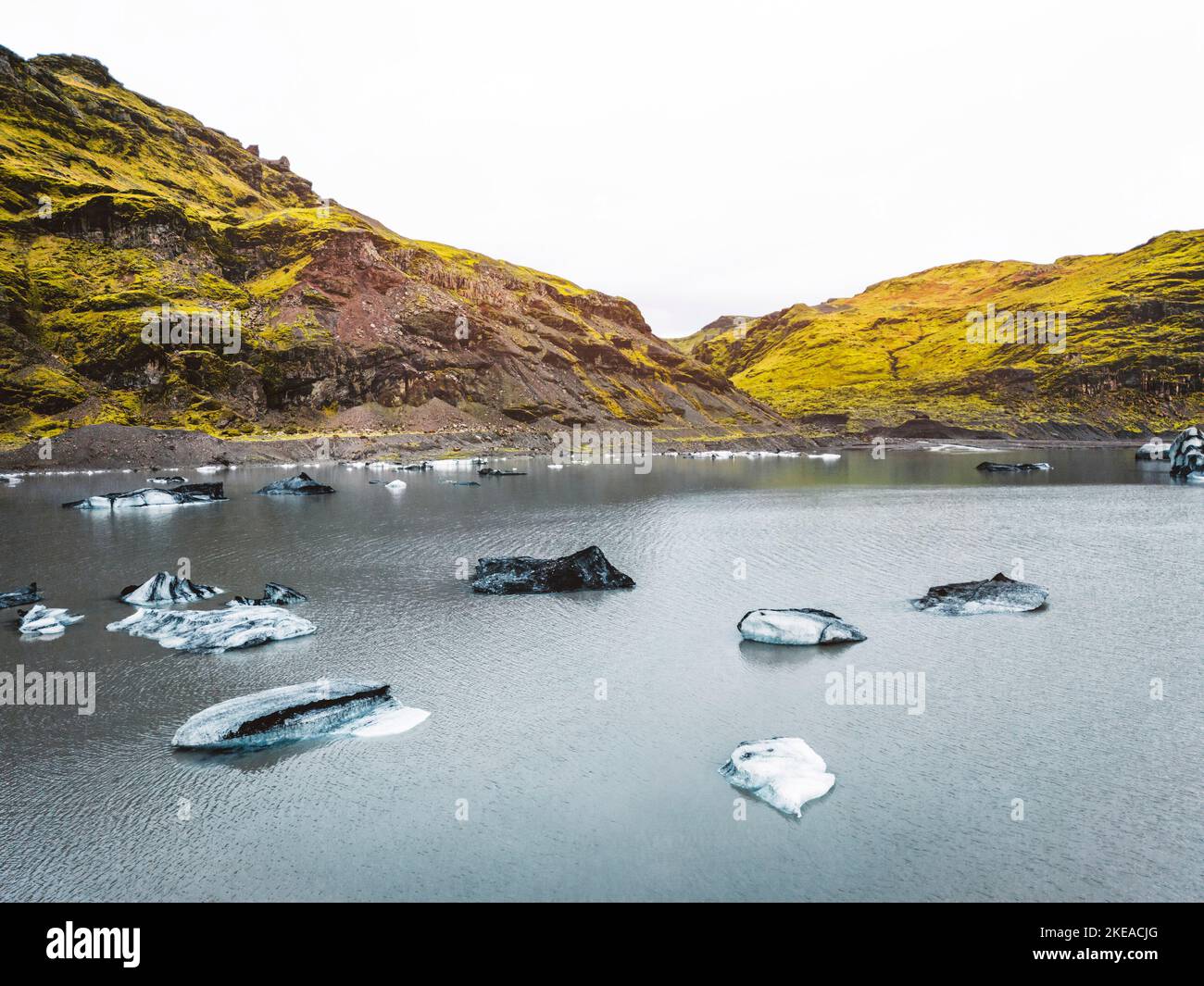 Glacier lagoon bay with rocks of ice Stock Photo - Alamy