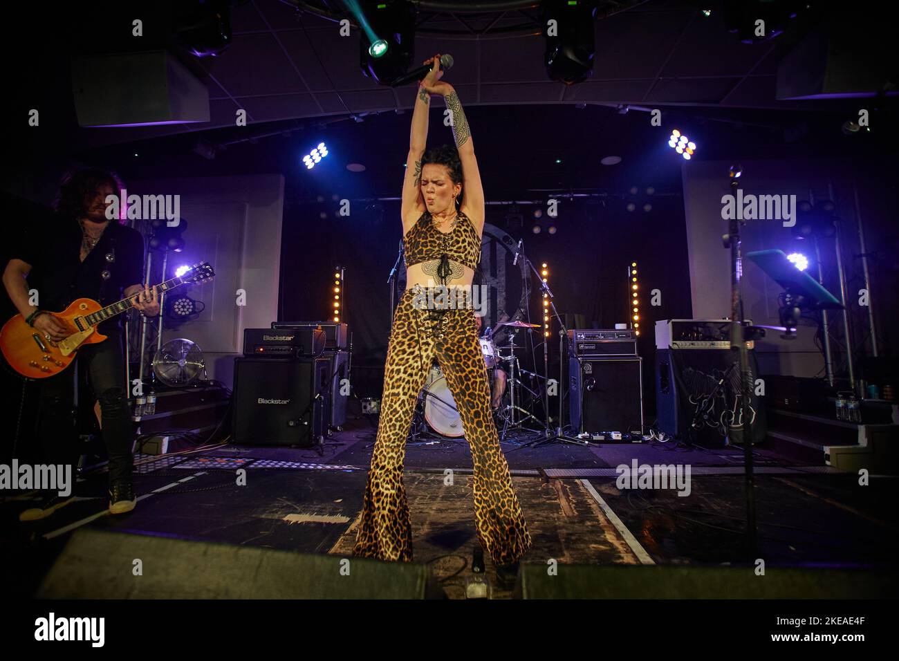 Revival Black with Kim Jennett, Performing live at Hard Rock Hell XV ...