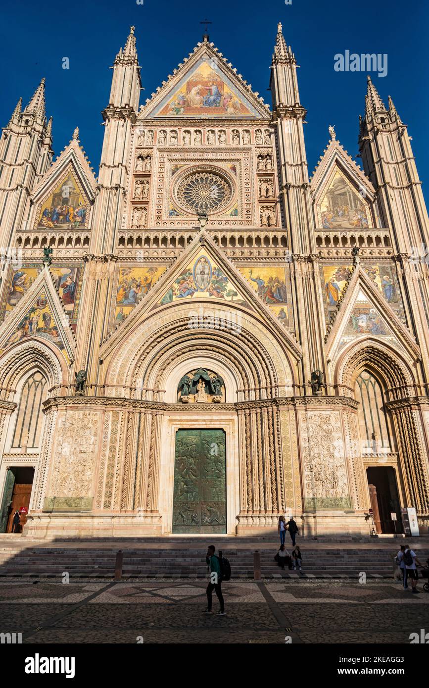 The Cathedral of Orvieto Duomo di Orvieto , Umbria, Italy Stock Photo ...