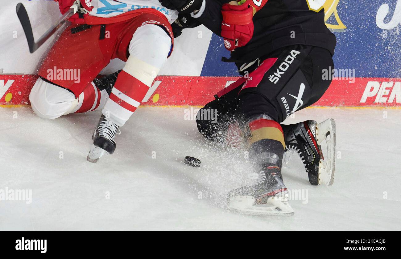 Puk icon hi-res stock photography and images - Alamy