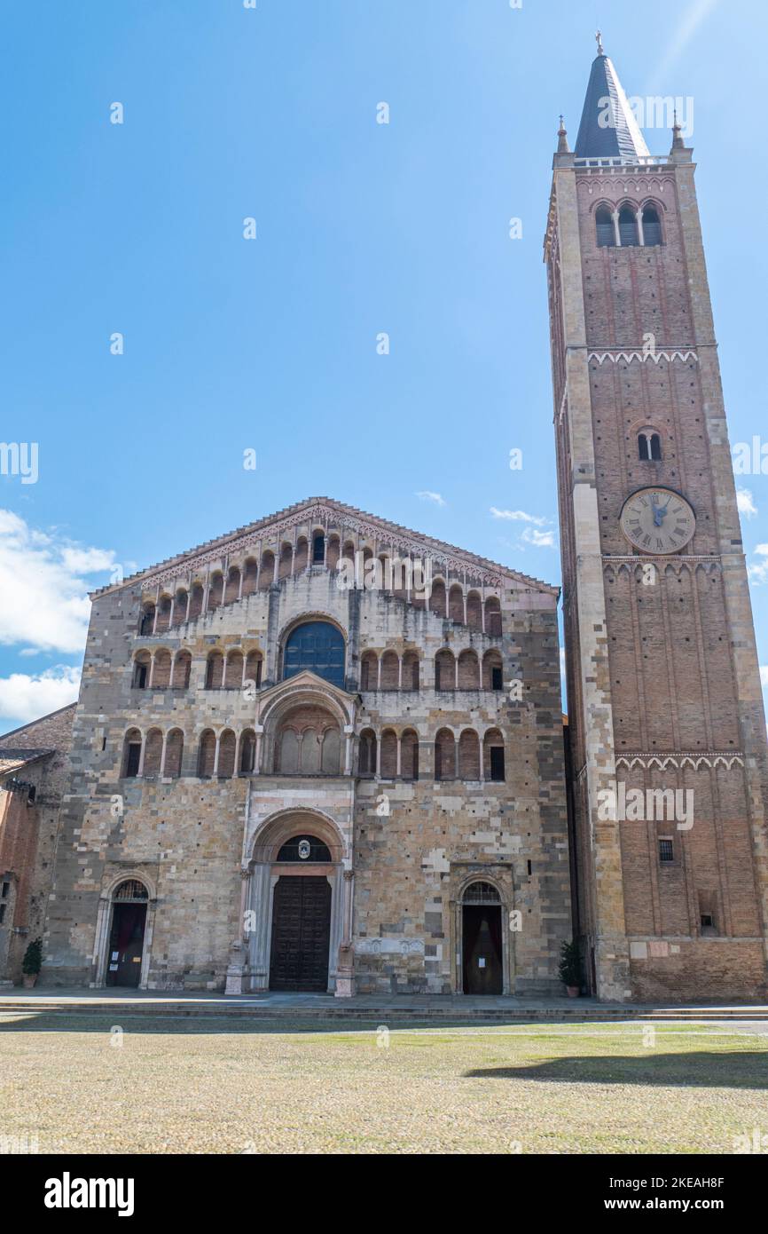 The beautiful Cathedral of Parma Stock Photo - Alamy