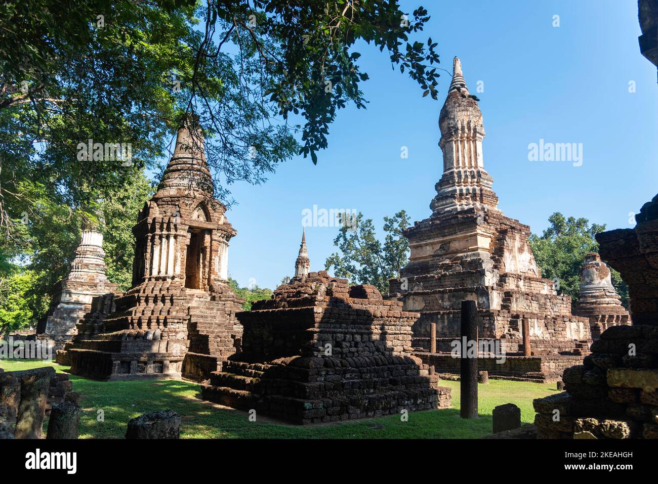 Templo del Buda Esmeralda (W at Phra Kaew): el templo budista más ...