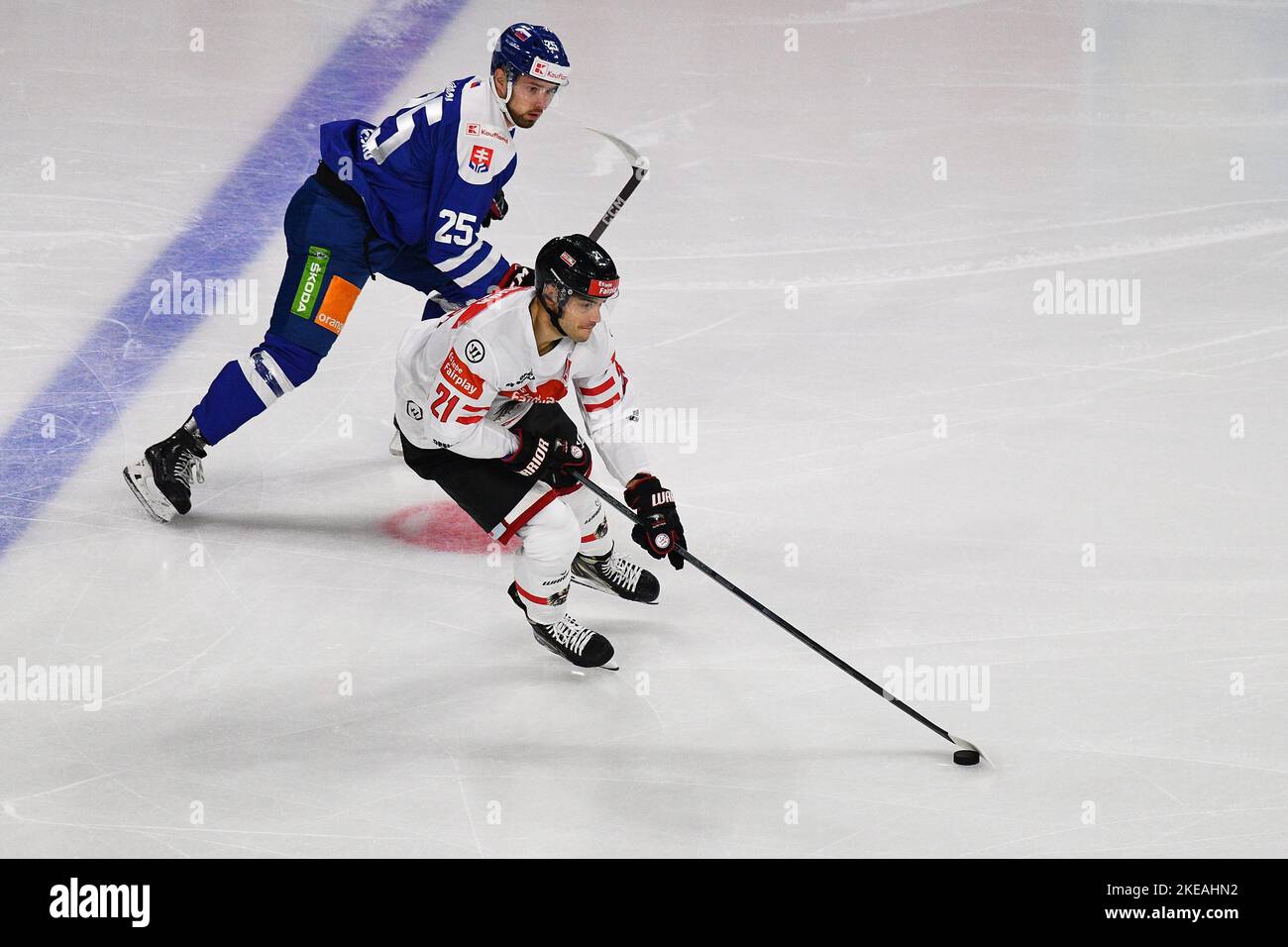 KREFELD, GERMANY - NOVEMBER 10, 2022: TAMASI Alex, HAUDUM Lukas ...