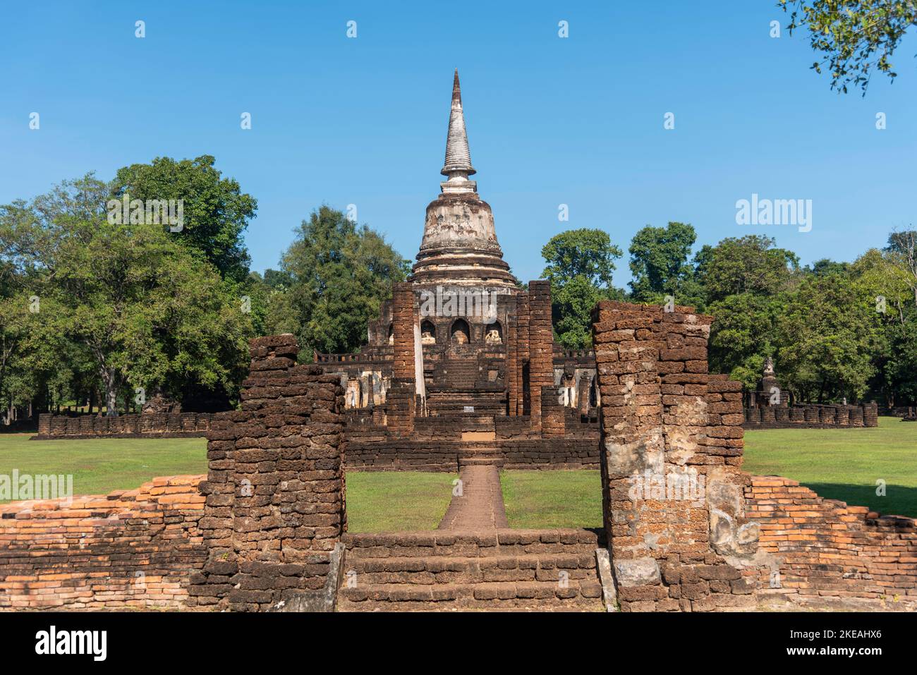 Templo del Buda Esmeralda (W at Phra Kaew): el templo budista más ...
