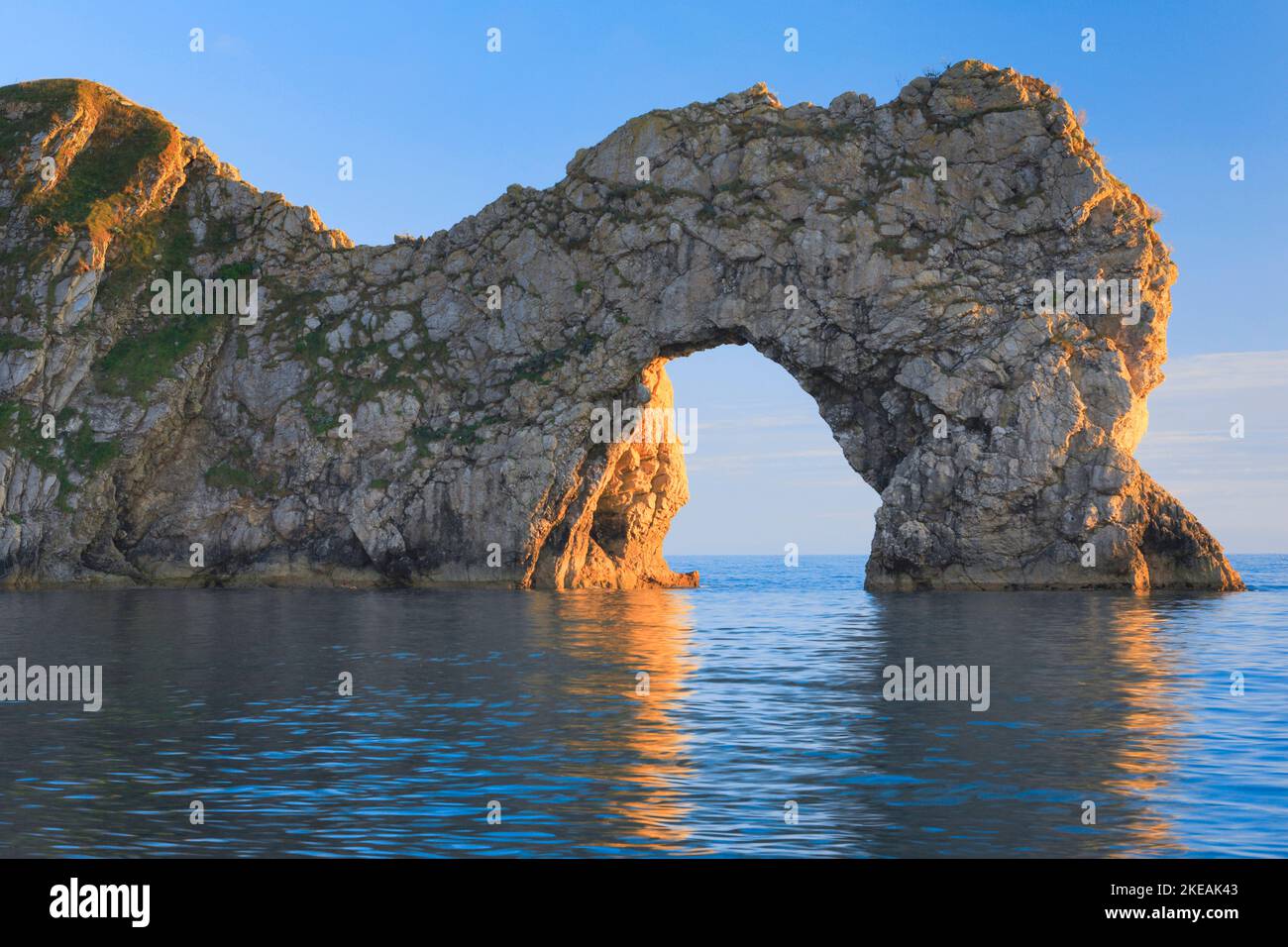 Durdle Door at the Man of War Bay, United Kingdom, England, Dorset ...