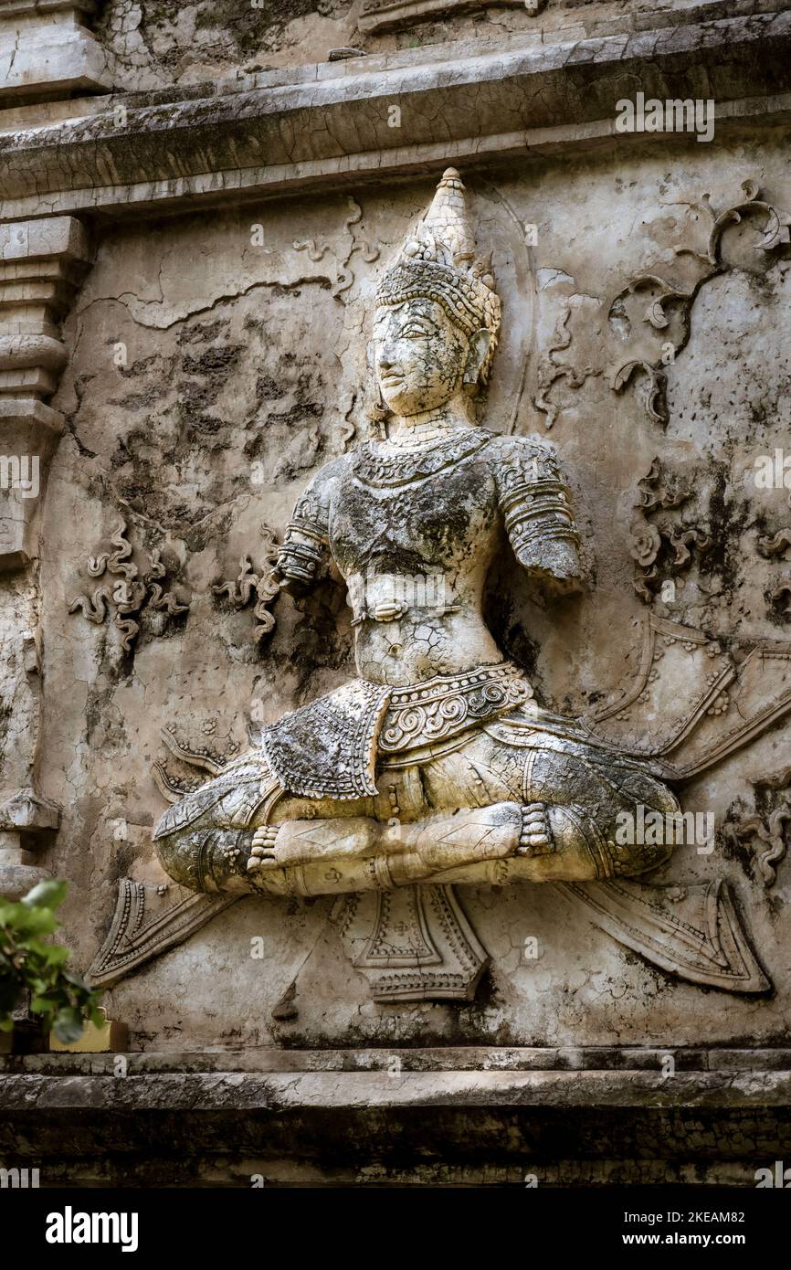 Wat jed yot temple hi-res stock photography and images - Alamy