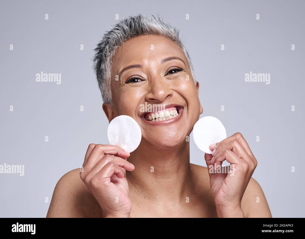 Aging pad hi-res stock photography and images - Alamy