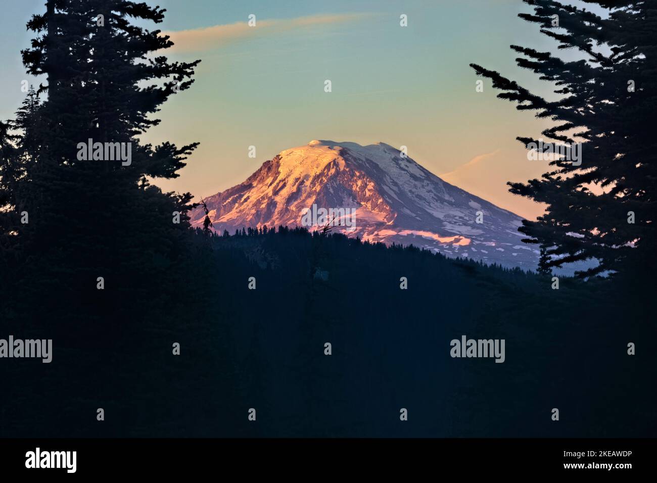 Sunrise adams hi-res stock photography and images - Alamy