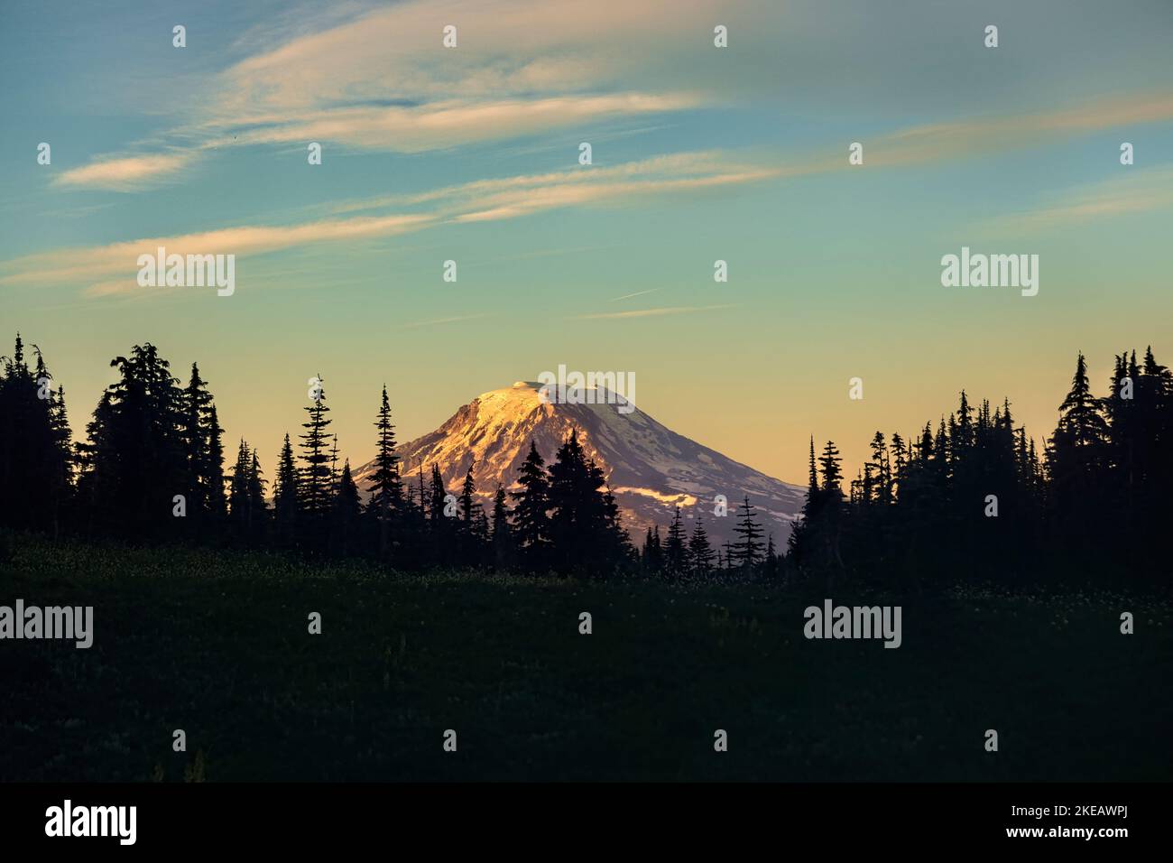Mt. Adams at sunrise, Goat Rocks Wilderness, Pacific Crest Trail ...