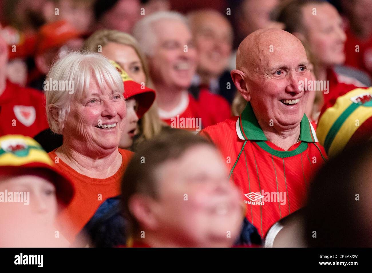 RHONDDA, WALES - 09 NOVEMBER 2022: Wales’ Head Coach Robert Page mother ...