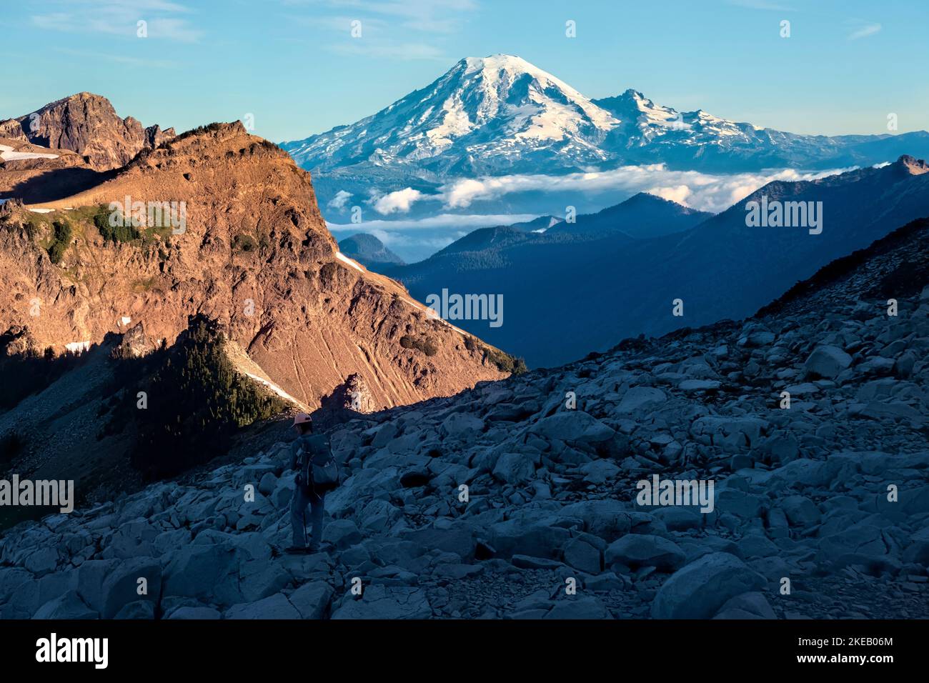 Mount Rainier view, Goat Rocks Wilderness, Pacific Crest Trail ...