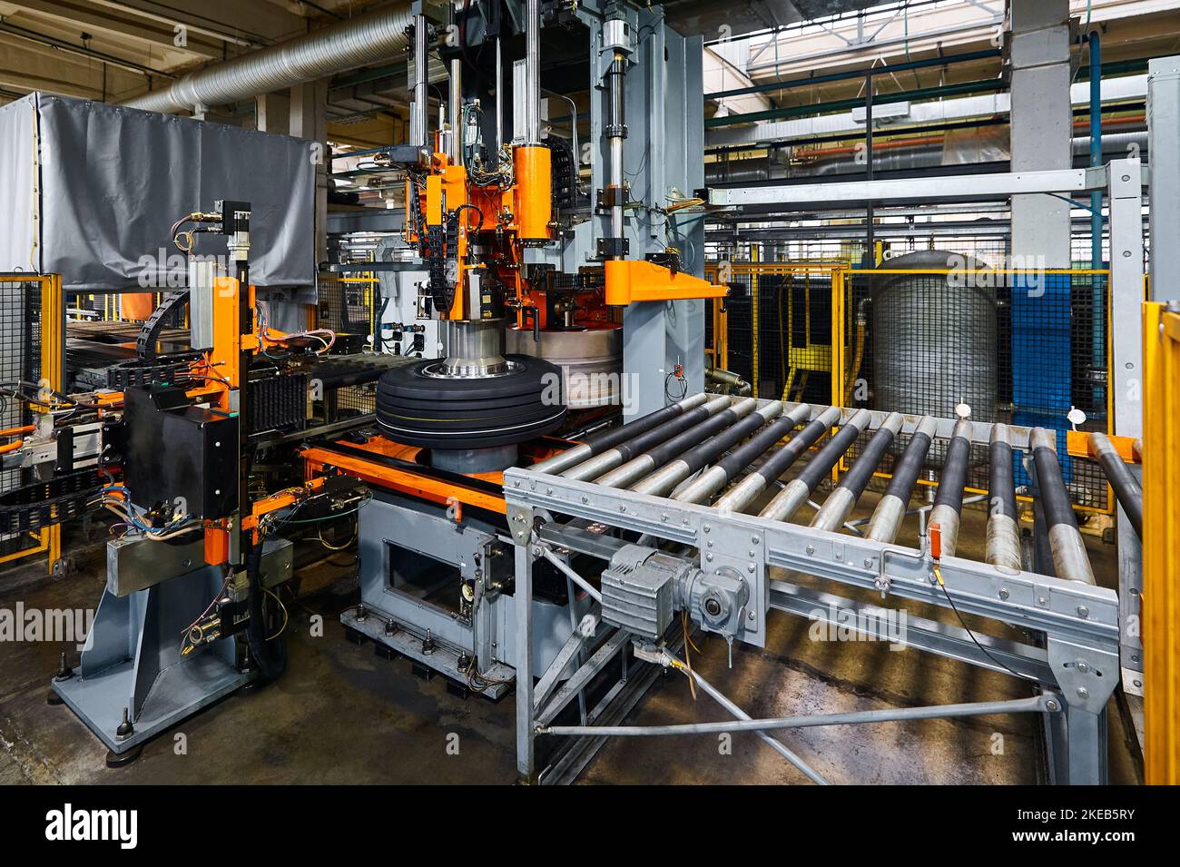 Production cycle process hi-res stock photography and images - Alamy