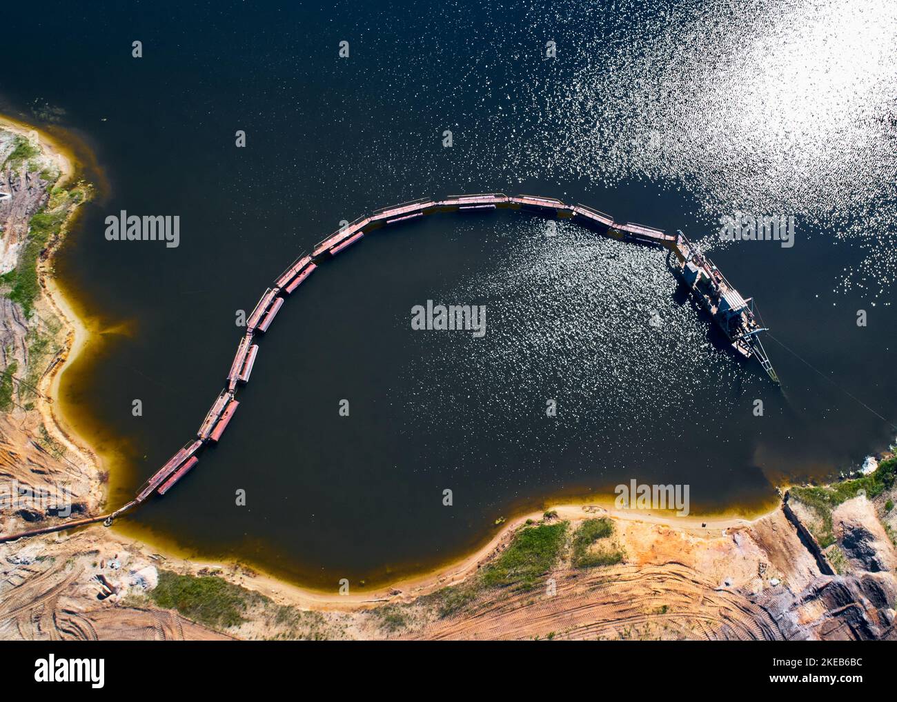 Drone hopper hi-res stock photography and images - Alamy