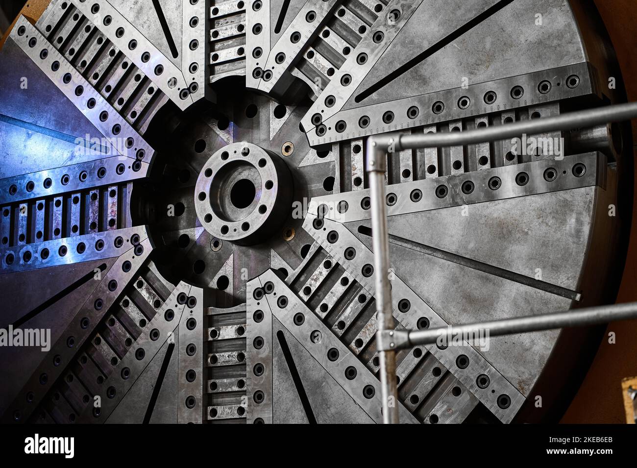 Base plate of huge lathe machine tool in plant workshop Stock Photo - Alamy