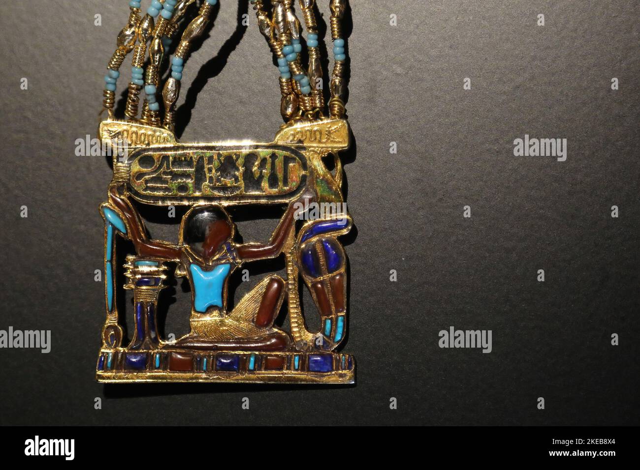 Pendant amulet from Tutankhamun's tomb Stock Photo - Alamy