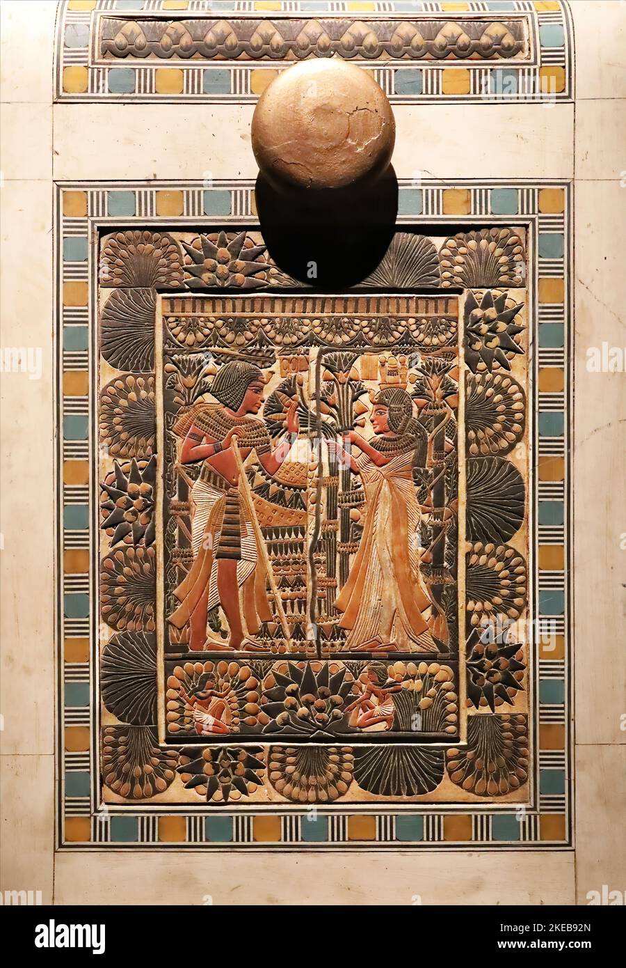 Wooden box, covered with ivory from Tutankhamun's tomb Stock Photo - Alamy