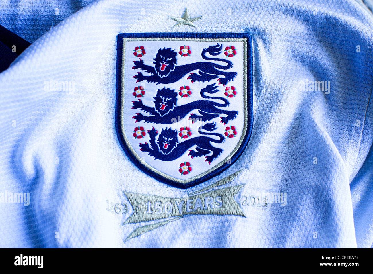 Three lions emblem hi-res stock photography and images - Alamy