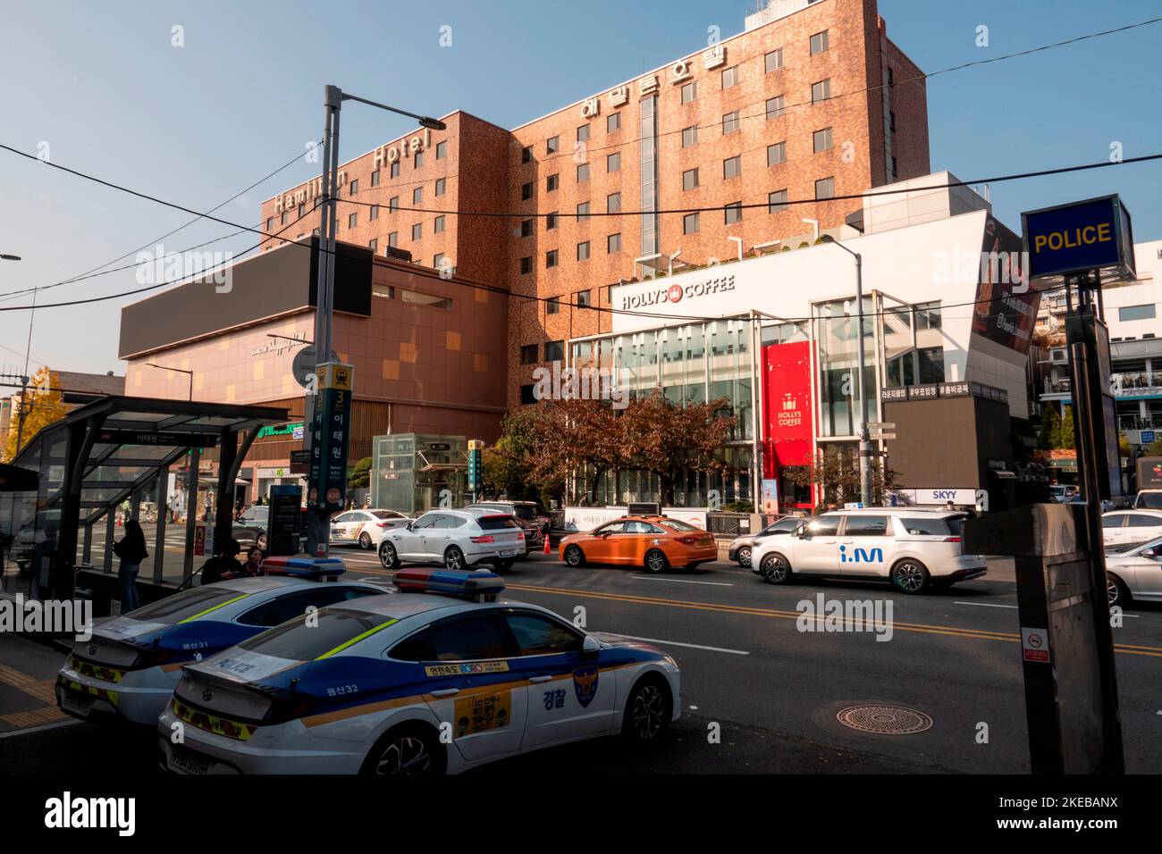 Hamilton Hotel, November 11, 2022 : Hamilton Hotel in Itaewon district ...