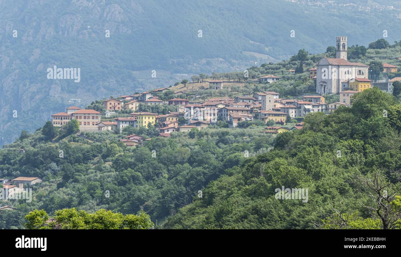 Panorama of SIviano in Monte Isola Stock Photo - Alamy