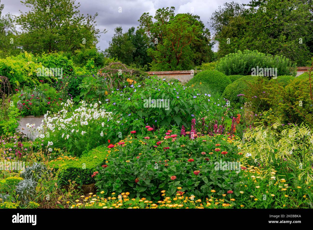 Heale house gardens hi-res stock photography and images - Alamy