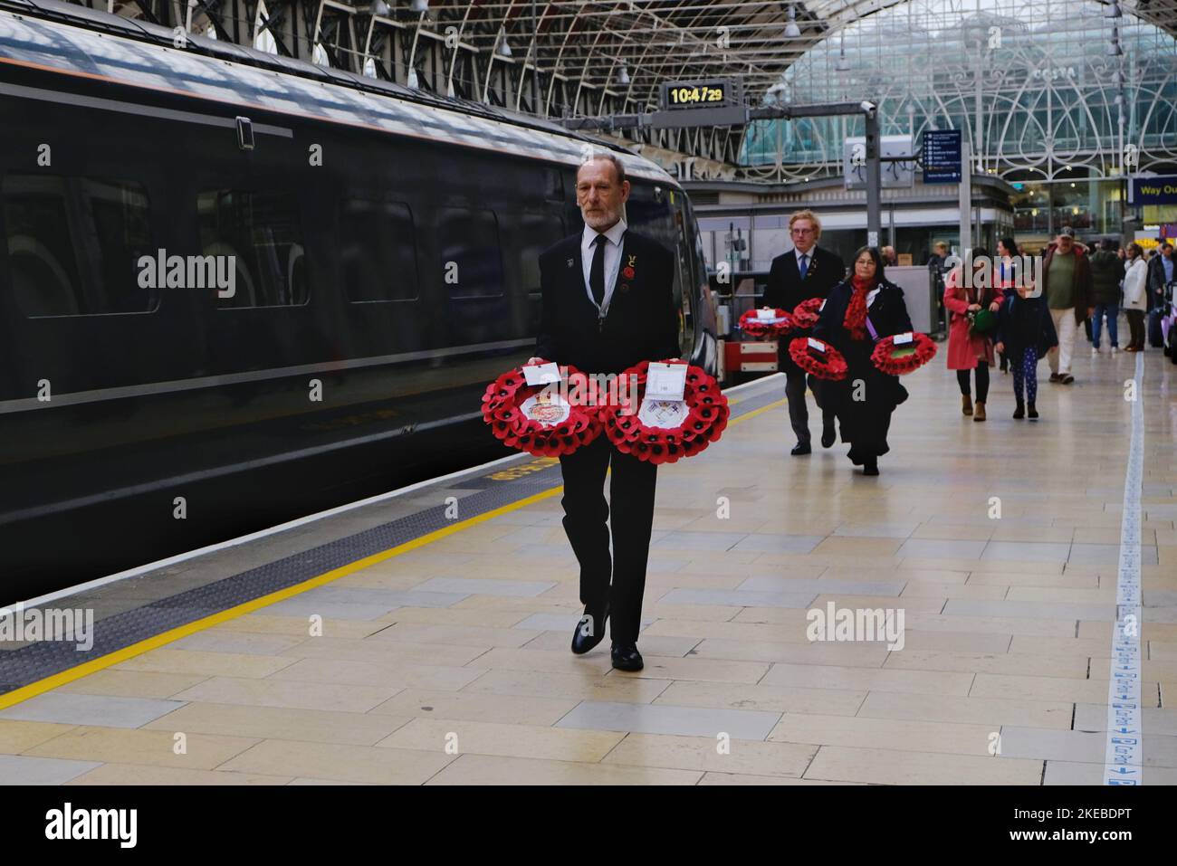 London, UK, 11th November, 2022. War veterans, Great Western Railway ...