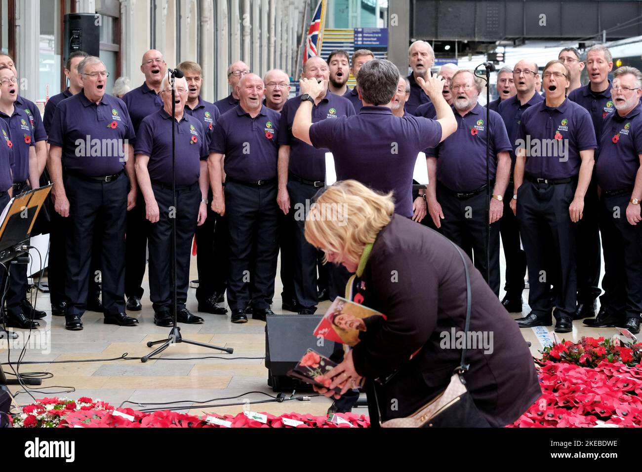 London, UK, 11th November, 2022. War veterans, Great Western Railway ...