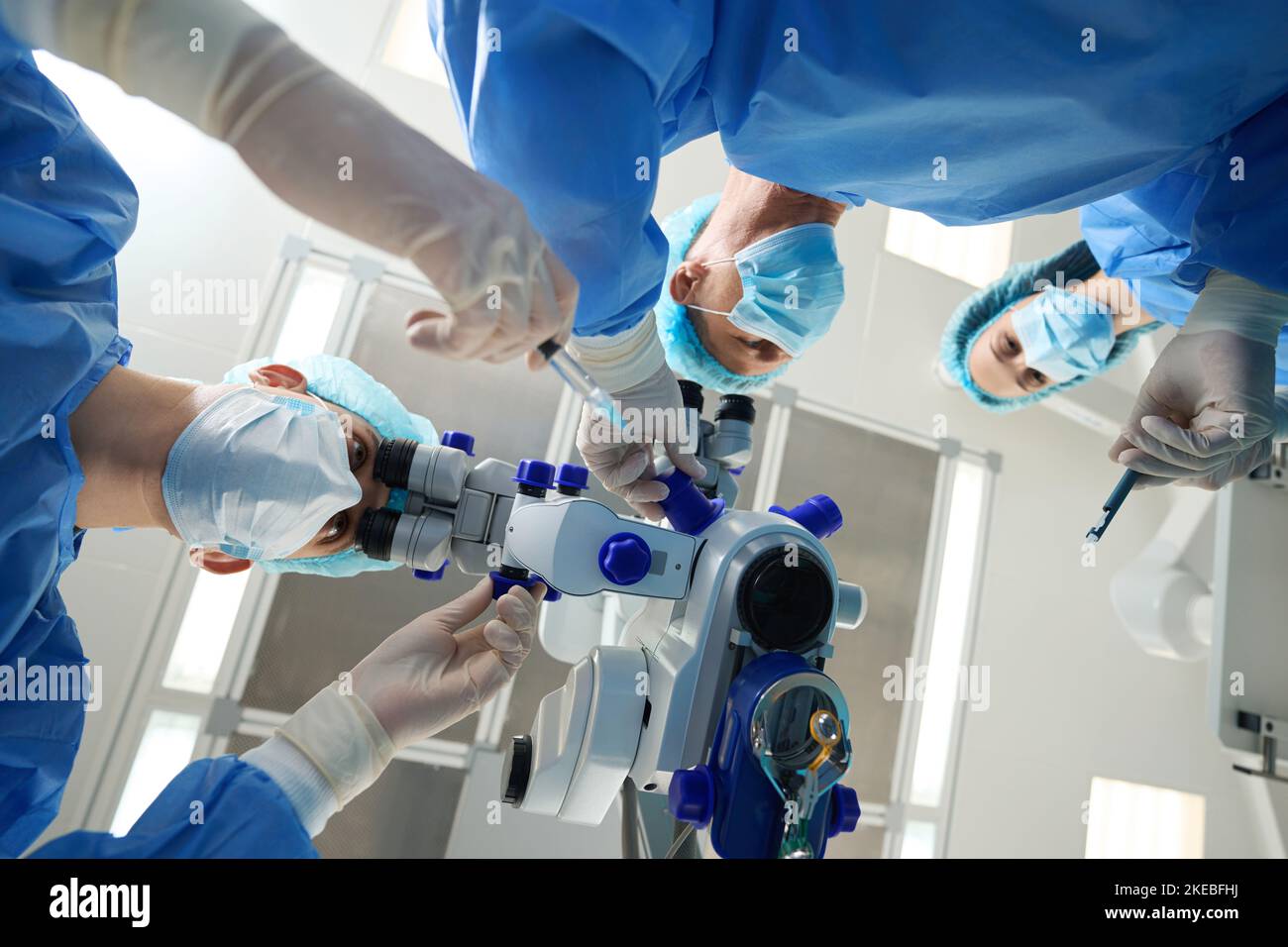 Surgeons doing an surgery in the hospital Stock Photo - Alamy