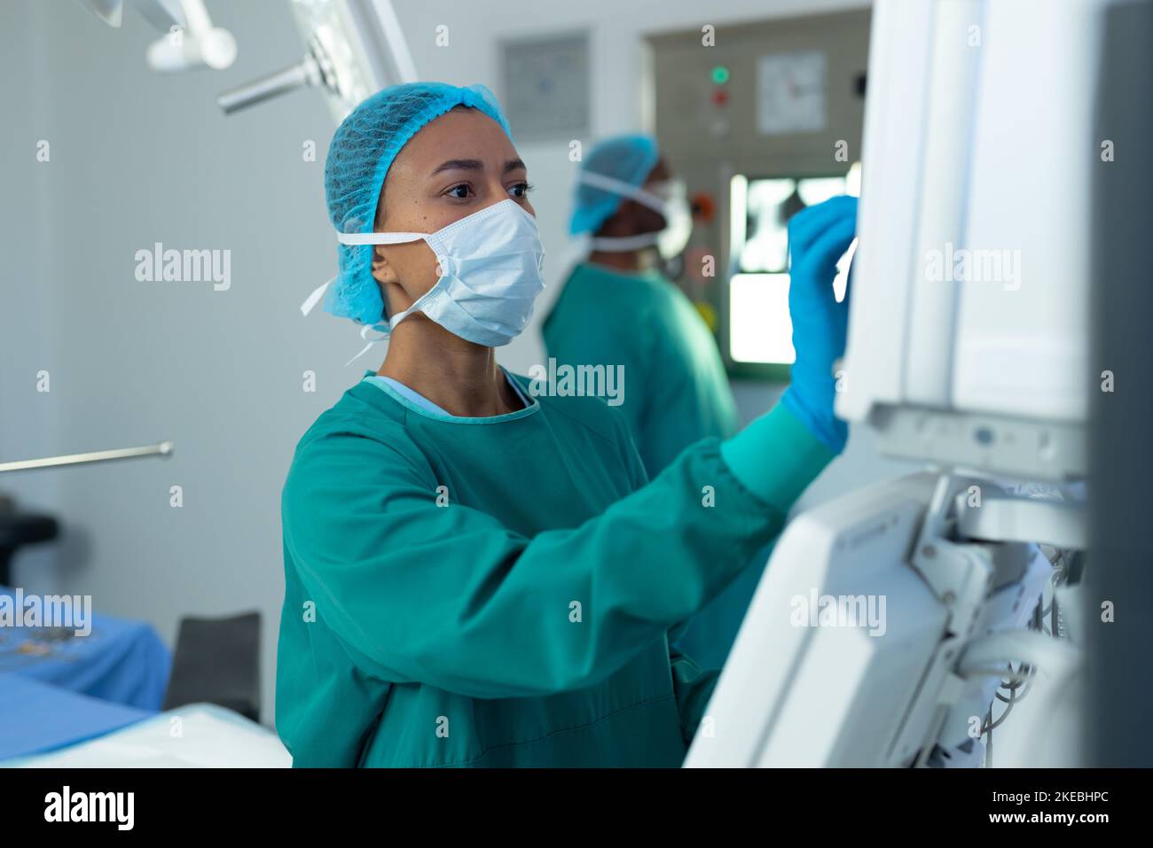 Medical operating theatre hi-res stock photography and images - Alamy