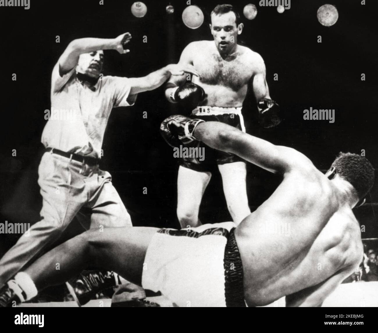 1959, Ingemar Johansson knocks out Floyd Patterson in the third round ...