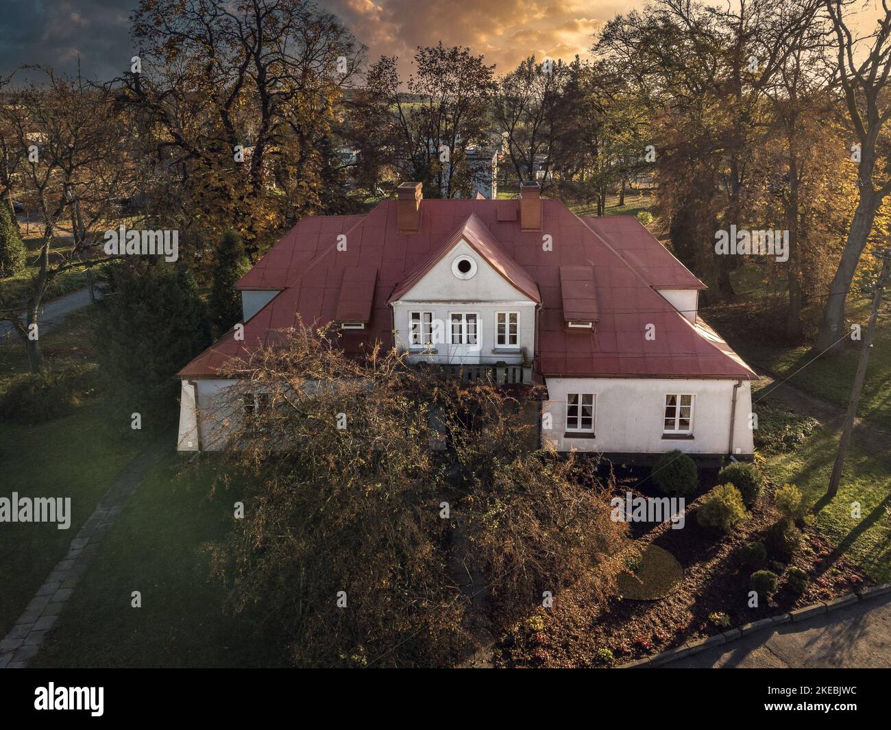 Noble manor house hi-res stock photography and images - Alamy