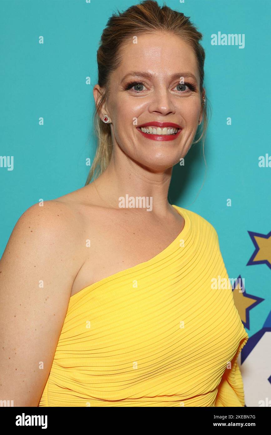 New York, NY, USA. 10th Nov, 2022. Elizabeth Stanley in attendance for ...