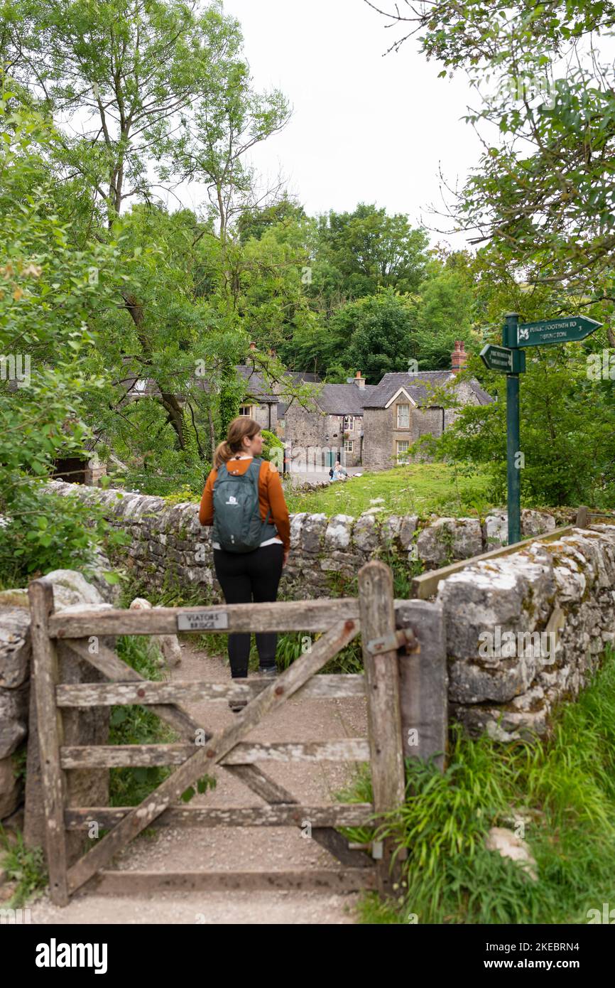 Milldale peak district hi-res stock photography and images - Alamy