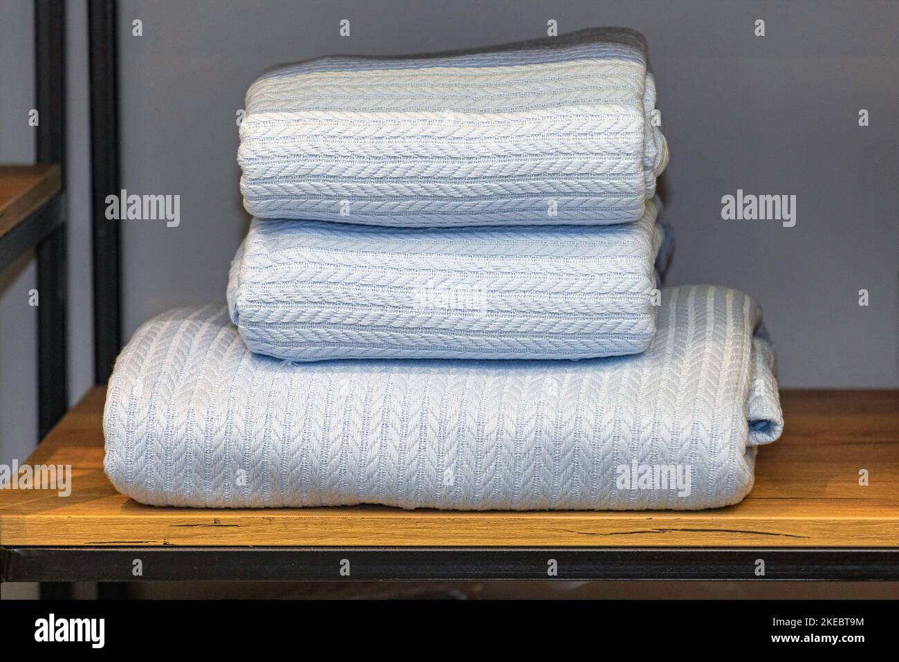 Light throw blankets hi-res stock photography and images - Alamy