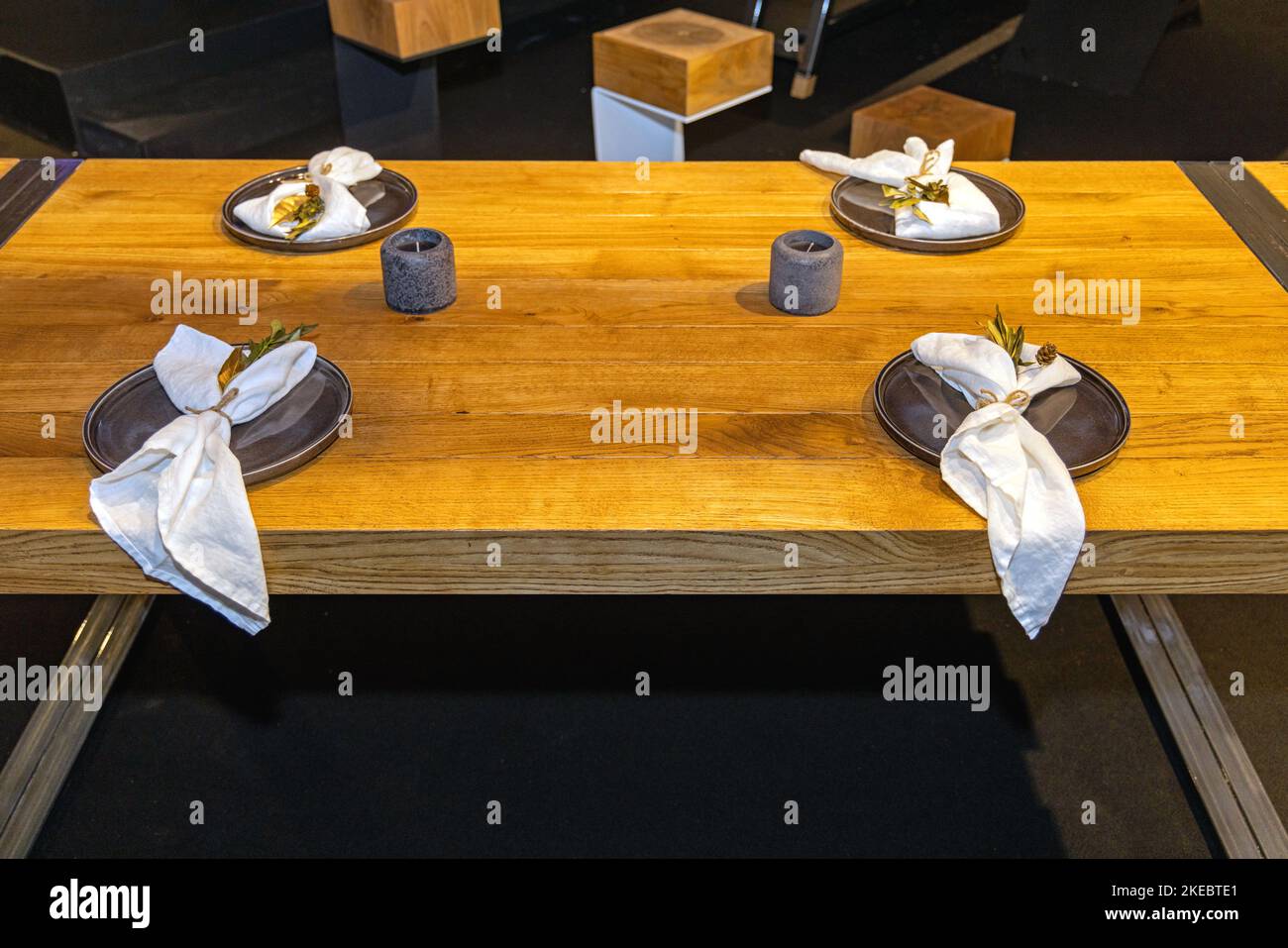 Wood dining table hi-res stock photography and images - Alamy