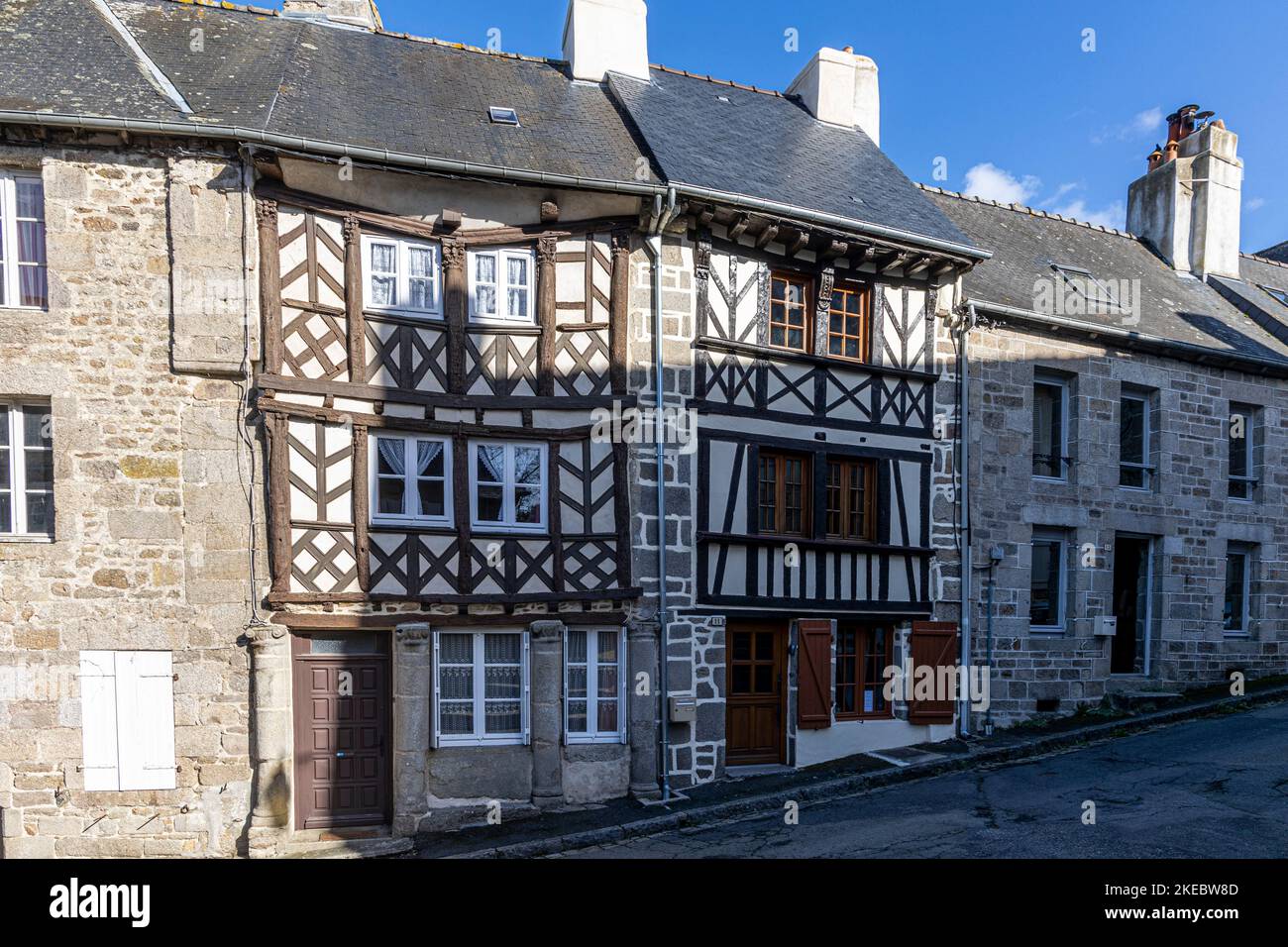 In medieval times, the village of Moncontour became an important ...