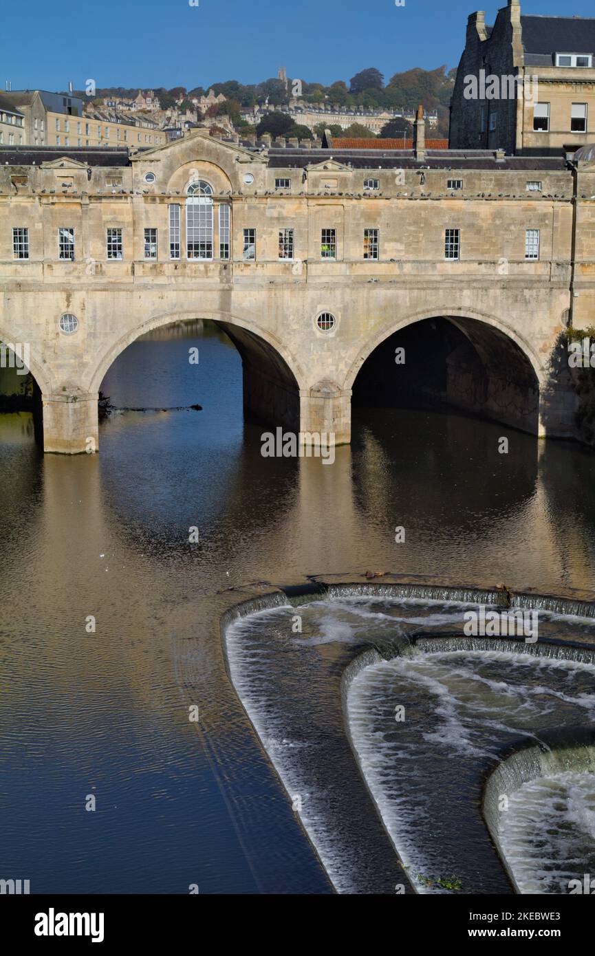 Pulteney Bridge Crossing The River Avon With Water Running Over The ...
