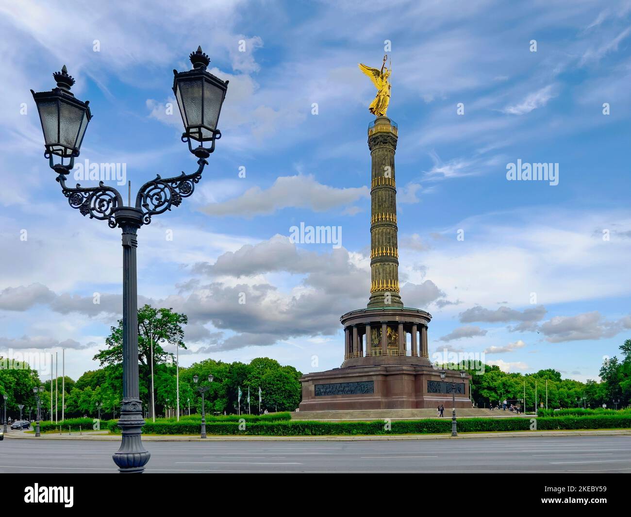 Berlin peace column hi-res stock photography and images - Alamy