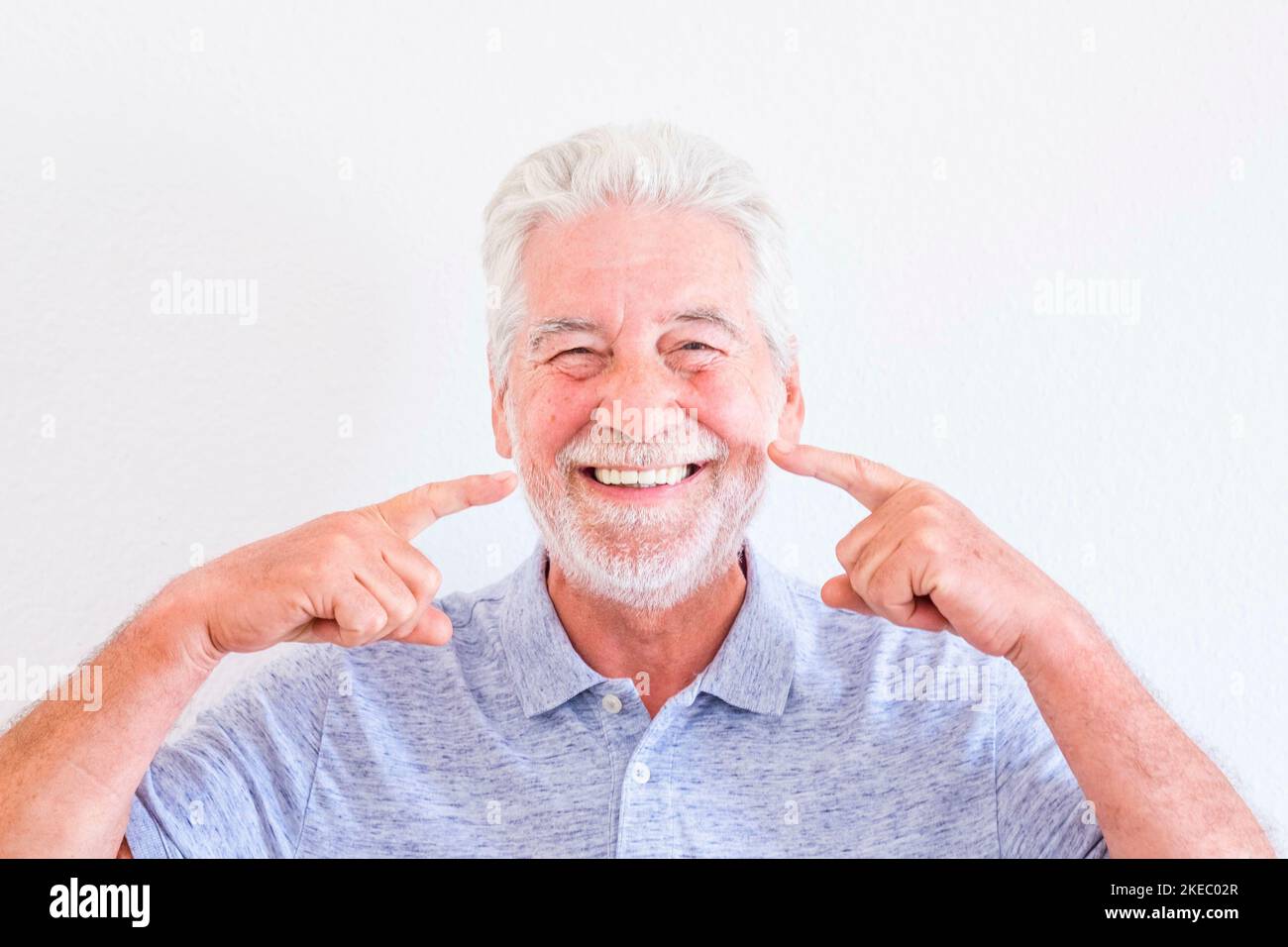 Senior people old man hi-res stock photography and images - Alamy