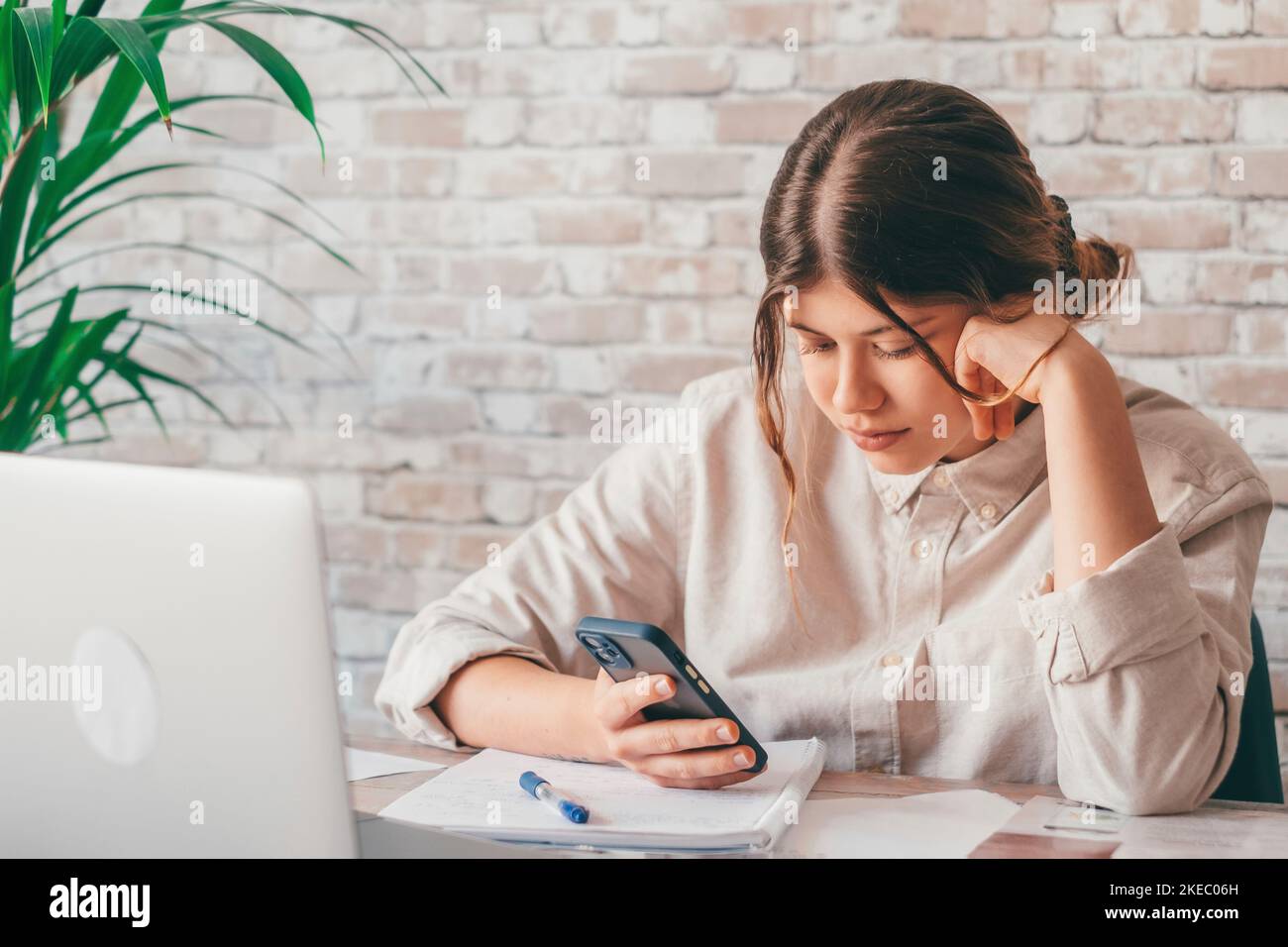 Adult taking data in class hi-res stock photography and images - Alamy