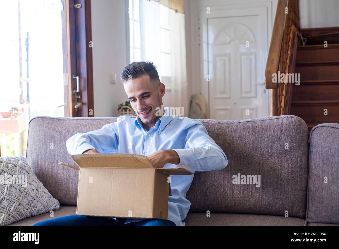 Delivdery hi-res stock photography and images - Alamy