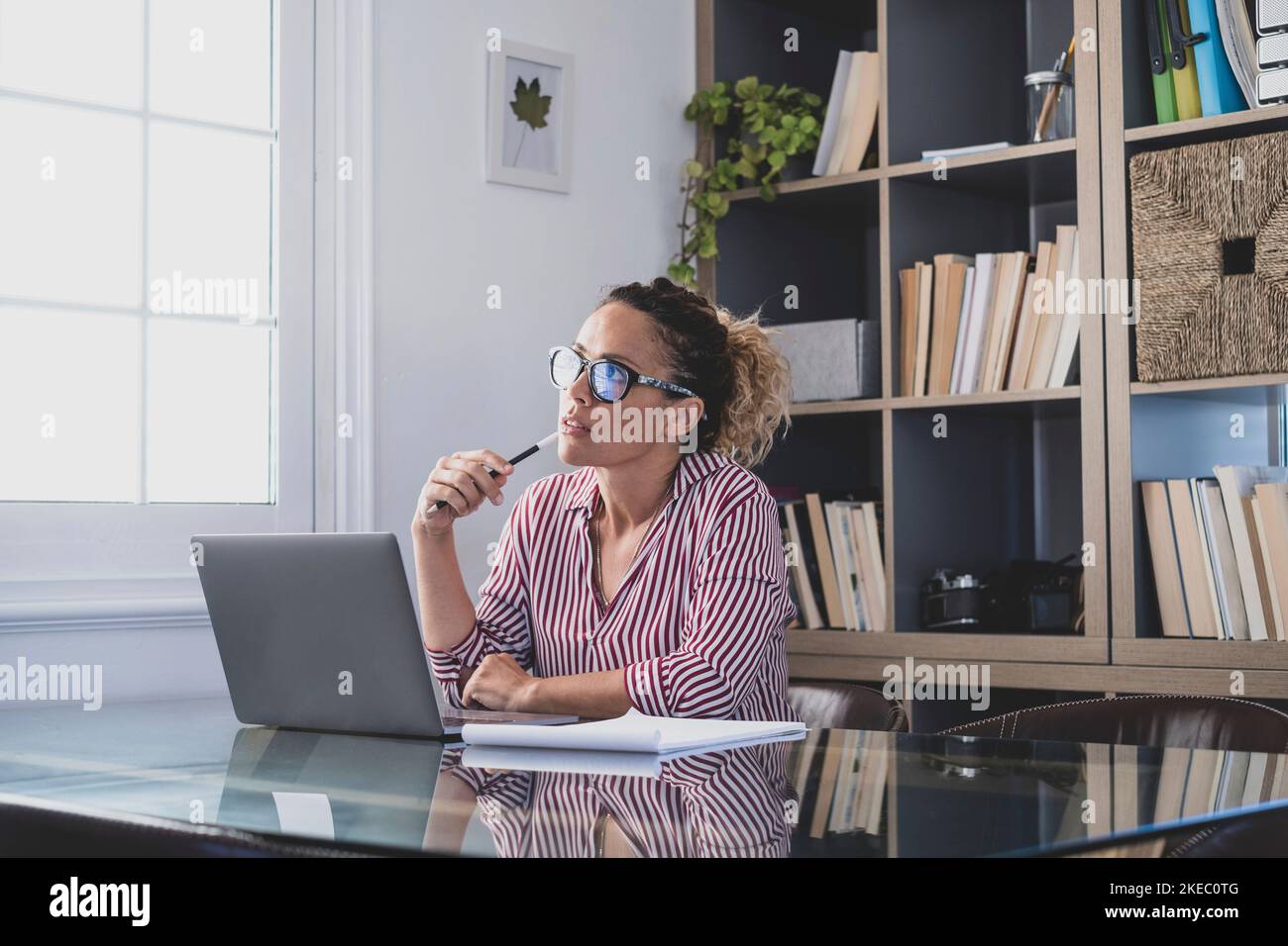 Difficult typing hi-res stock photography and images - Alamy