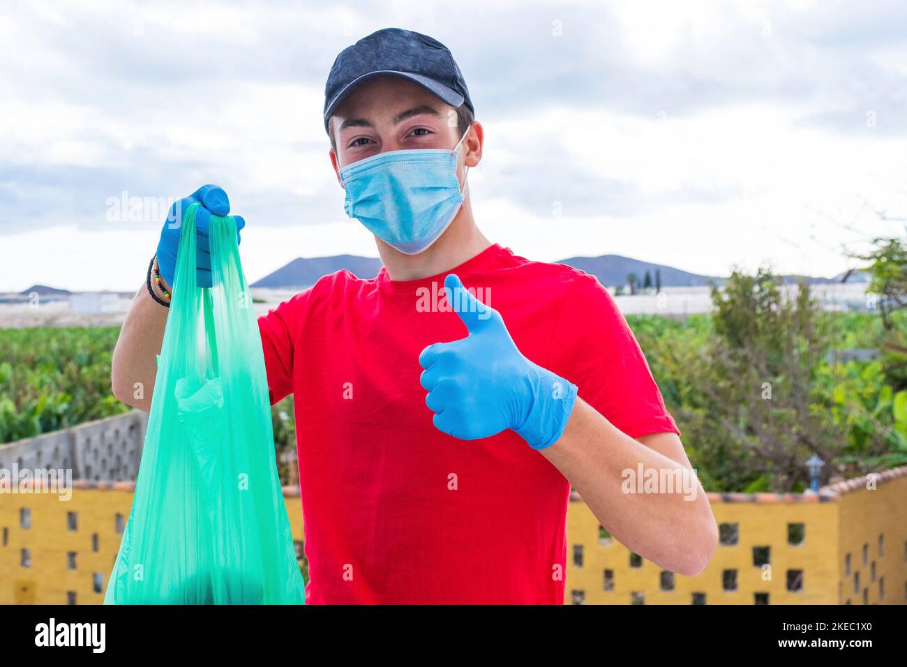 Helping the poor hi-res stock photography and images - Alamy