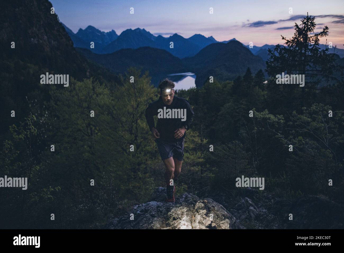 Man running away night hi-res stock photography and images - Alamy