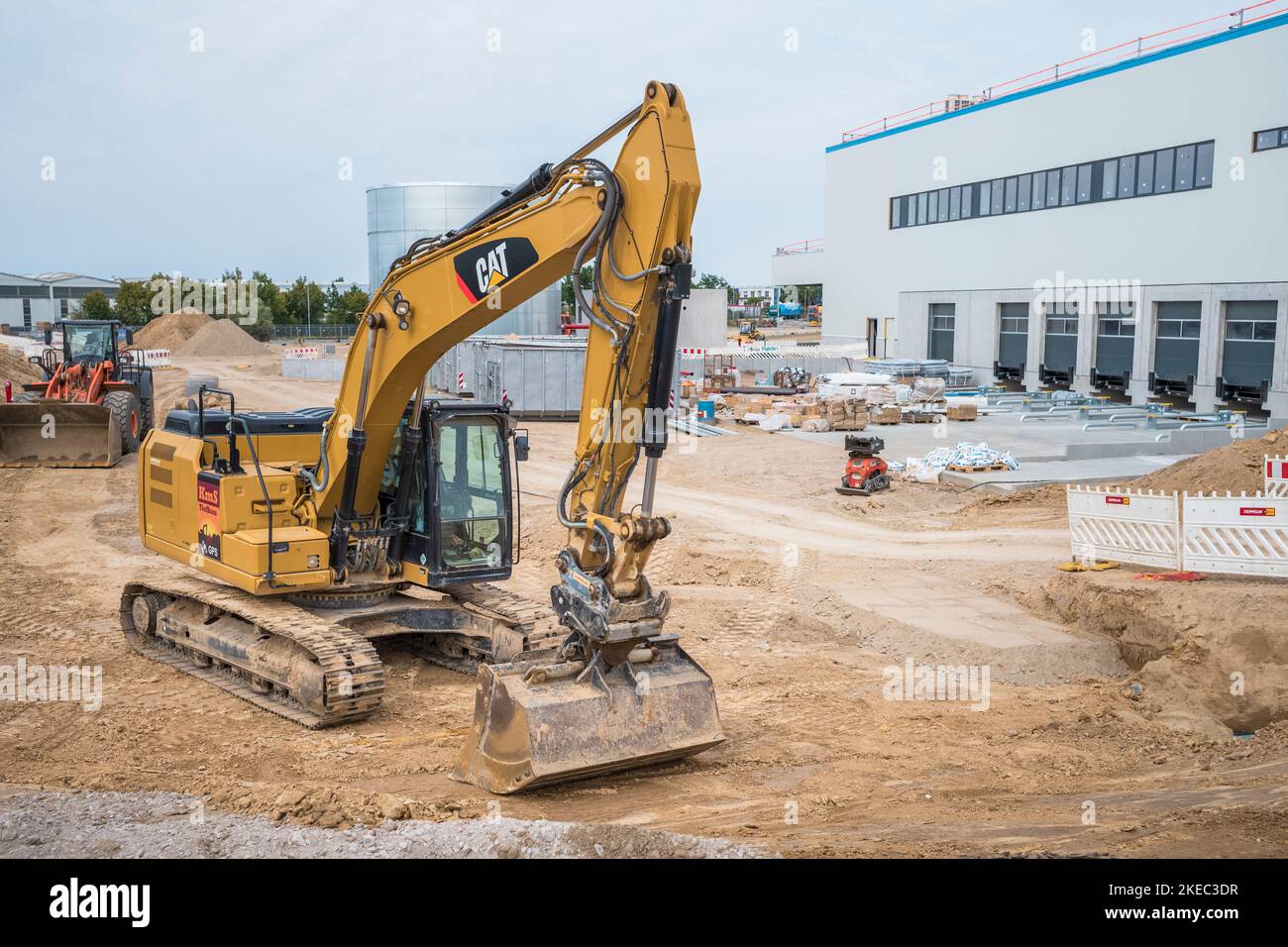 Construction site excavator hi-res stock photography and images - Alamy