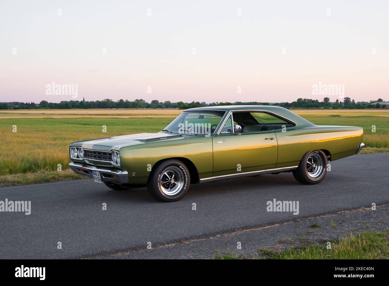 Plymouth Road Runner, year 1968, muscle car, vintage car, classic car ...