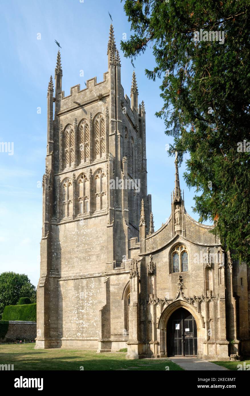 Beautiful view st andrews church hi-res stock photography and images ...