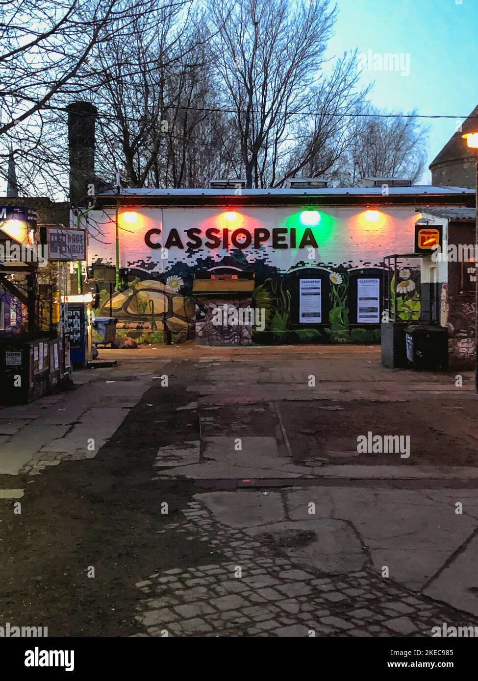 Street scene in Friedrichshain, graffiti, club, Cassiopeia, house ...