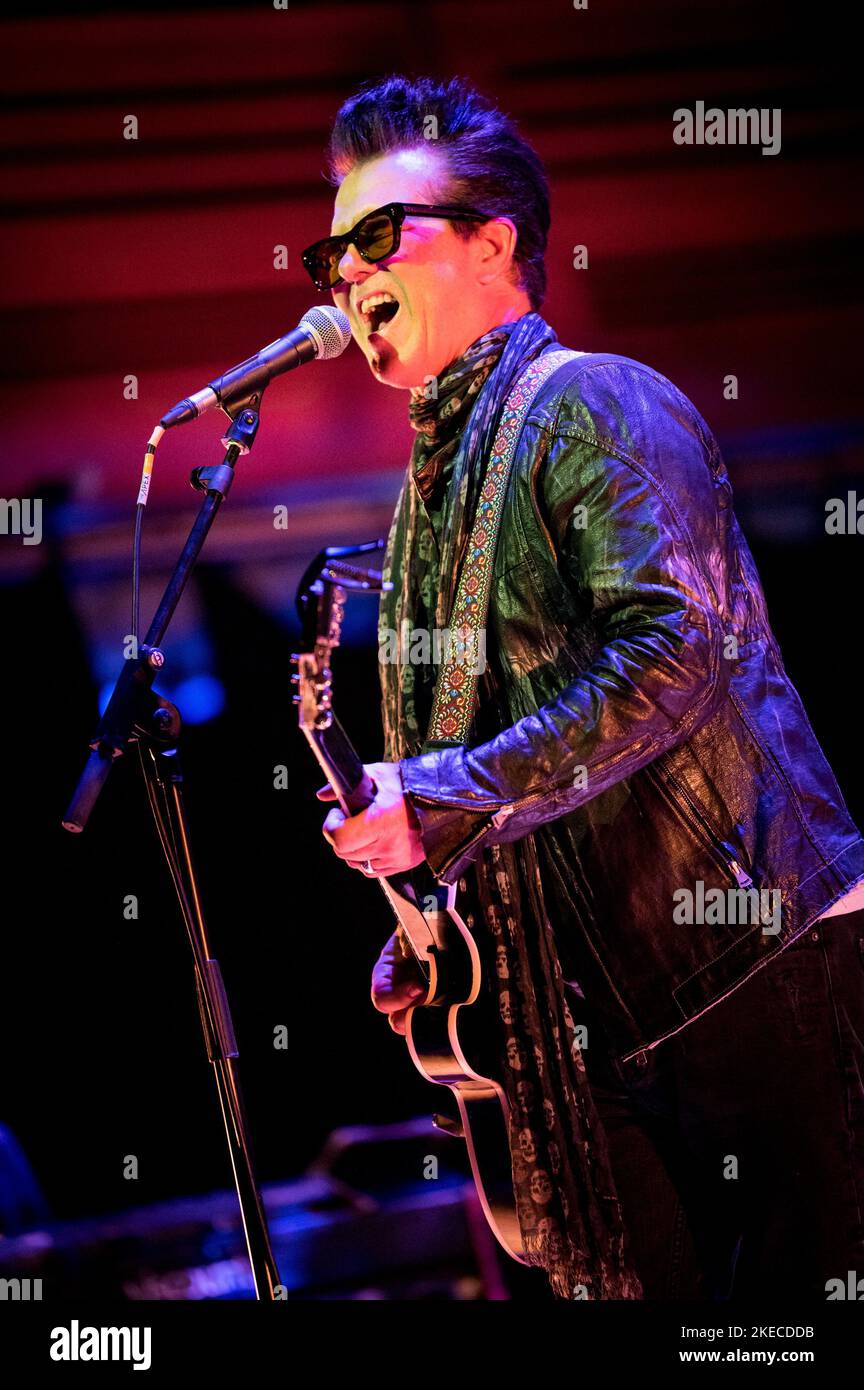Mike farris singer mike farris hi-res stock photography and images - Alamy