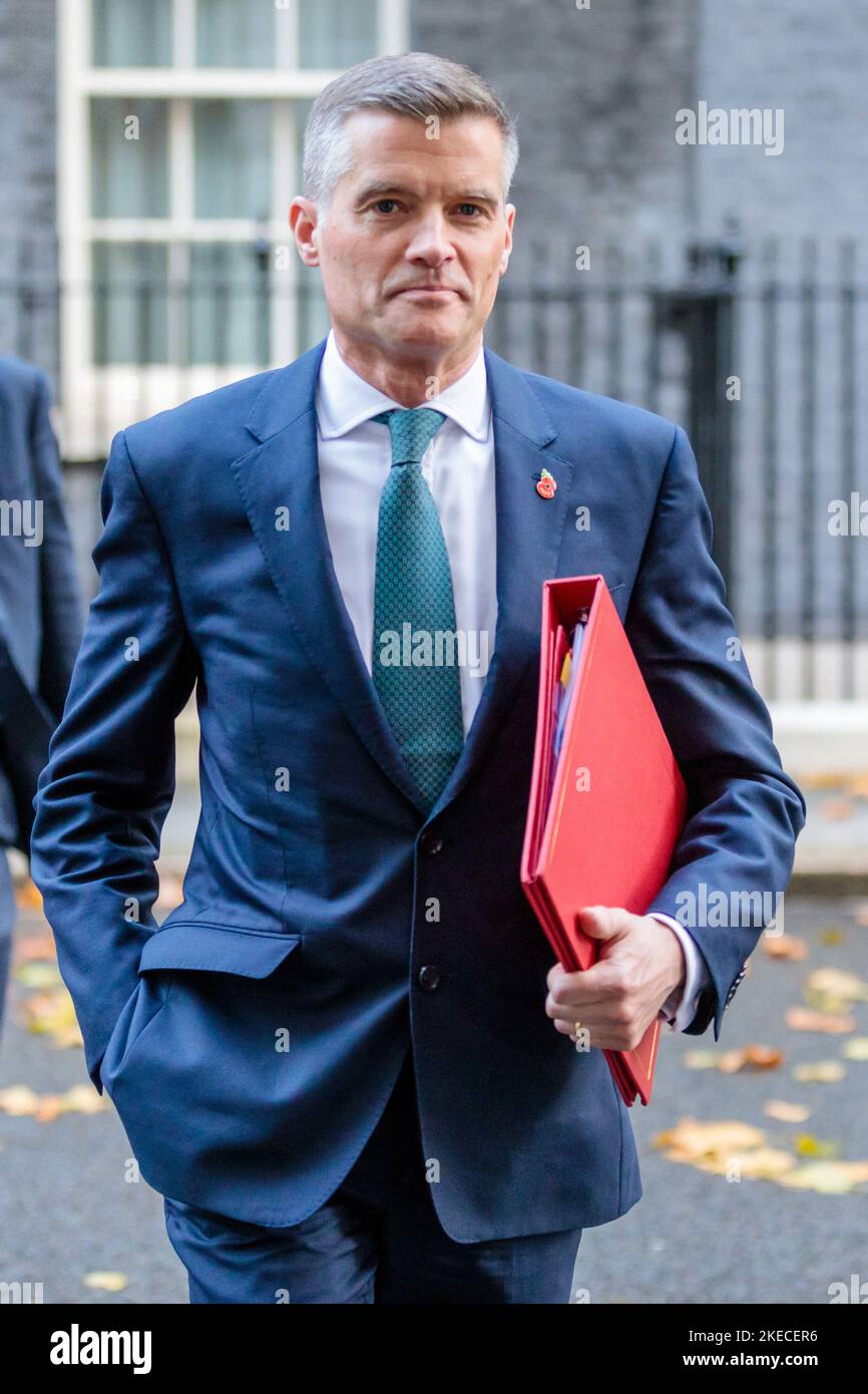 Mark harper transport hi-res stock photography and images - Alamy