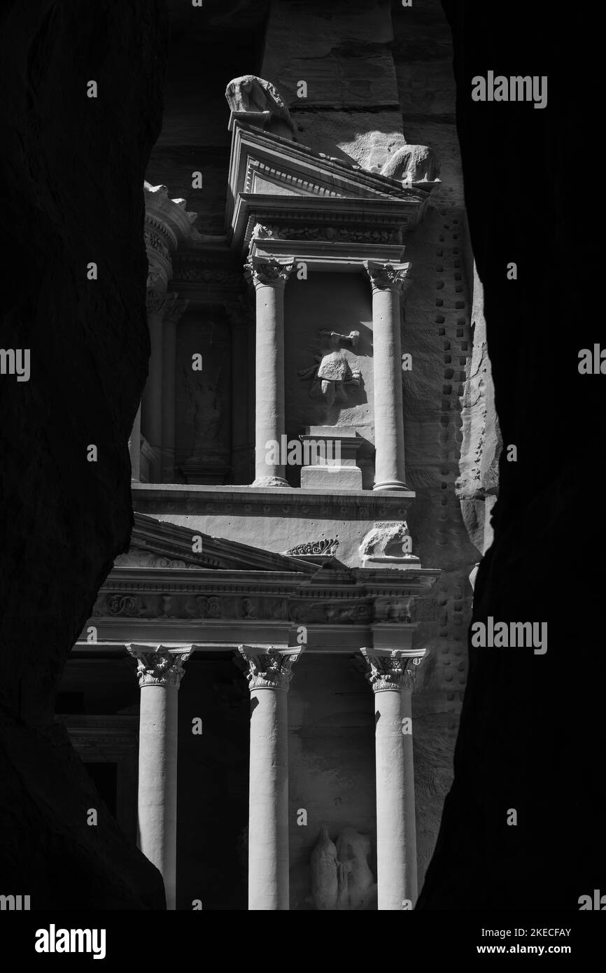 Canyon in wadi al Black and White Stock Photos & Images - Alamy